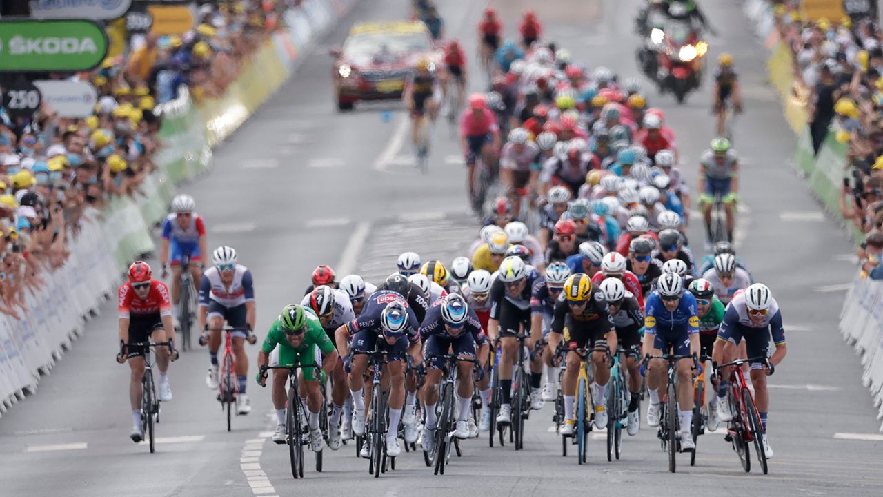 Apareció la velocidad de Mike Cavendish y ganó la sexta etapa del Tour ...