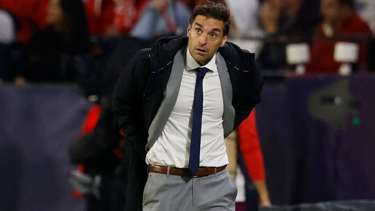 Los rostros de Diego Alonso tras su debut en Champions League