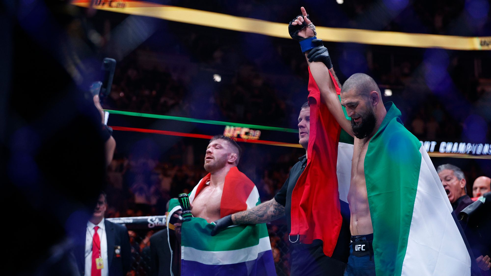 Khamzat Chimaev, nuevo campeón medio de UFC