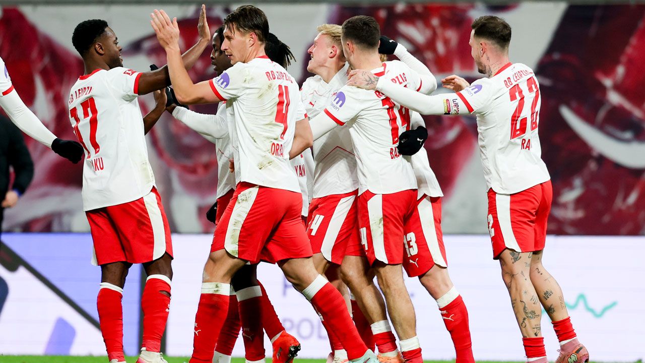 RB Leipzig recuperó el segundo lugar de la Bundesliga