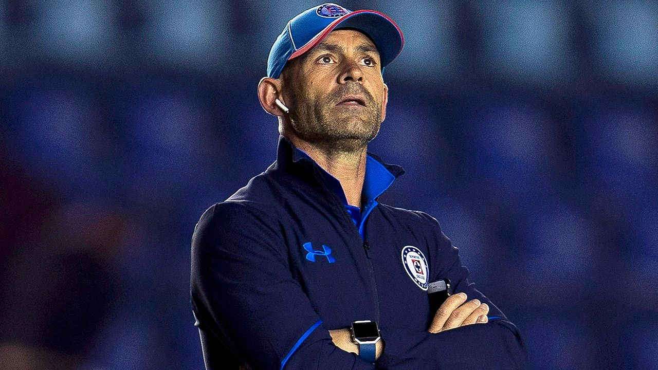 ¿Recuerdan a Paco Jémez? Fue contratado para ayudar al West Ham